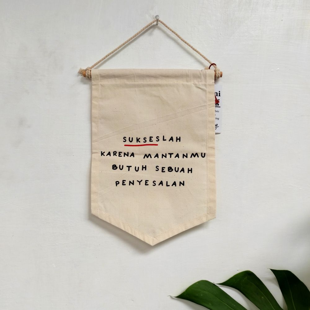 Jual JARESAYANG Mini Flag / Wall Hanging Quote / Bendera Hiasan Dinding ...