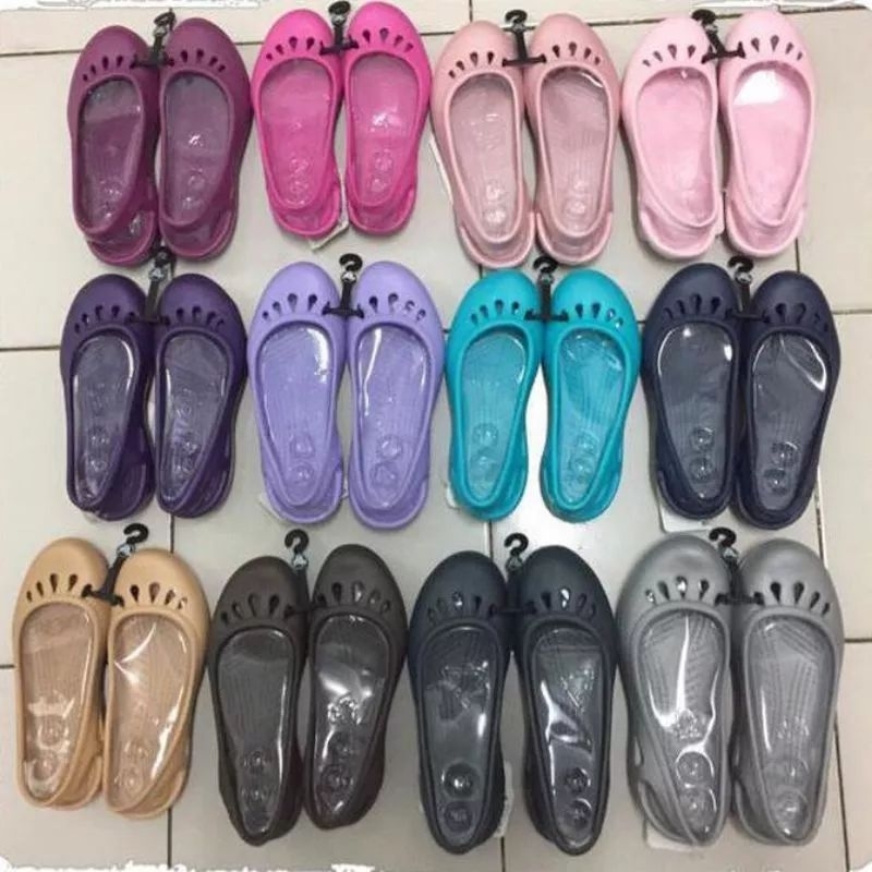 Jual Harga grosir Sepatu Crocs malindi | Shopee Indonesia