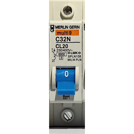 Jual MCB MERLIN GERIN BIRU 2 amper 4 amper 6 amper 10 amper 16 amper 20amper 25 amper 2A 4A 6A ...