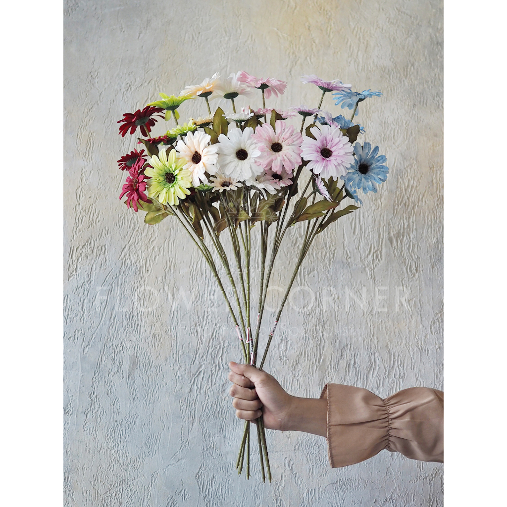 Jual Bunga Artificial Gerbera Pastel Spray (B23096) | Shopee Indonesia