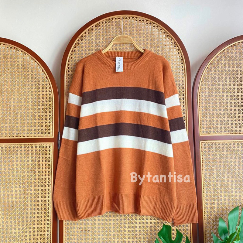 Jual SWEATER RAJUT OVERSIZE CLARA MOTIF GARIS | Shopee Indonesia