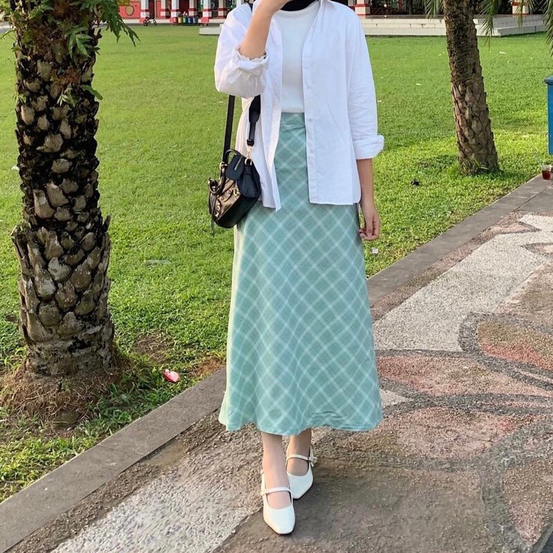 Jual Tircle Studio — Ruby skirt | Shopee Indonesia