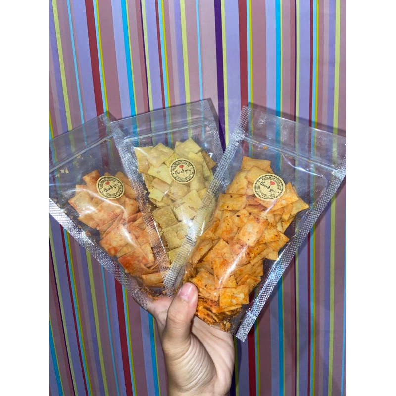 Jual Keripik Pangsit ukuran pouch | Shopee Indonesia