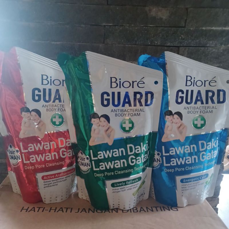 Jual Biore Sabun Mandi Cair 400 ml | Shopee Indonesia