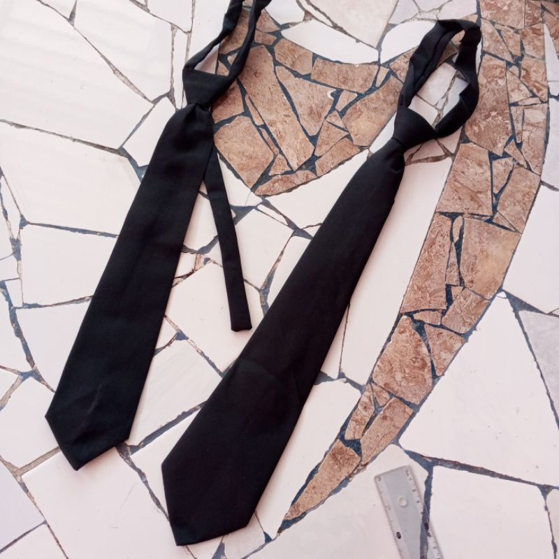 Jual Dasi ospek Hitam polos fematex besar/kecil | Shopee Indonesia