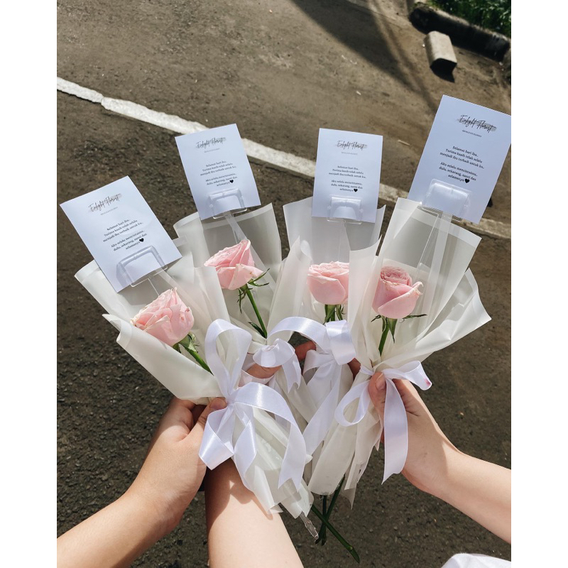 Jual BUKET BUNGA BUKET MAWAR ISI 1 SINGLE ROSE BOUQUET SIMPLE | Shopee ...