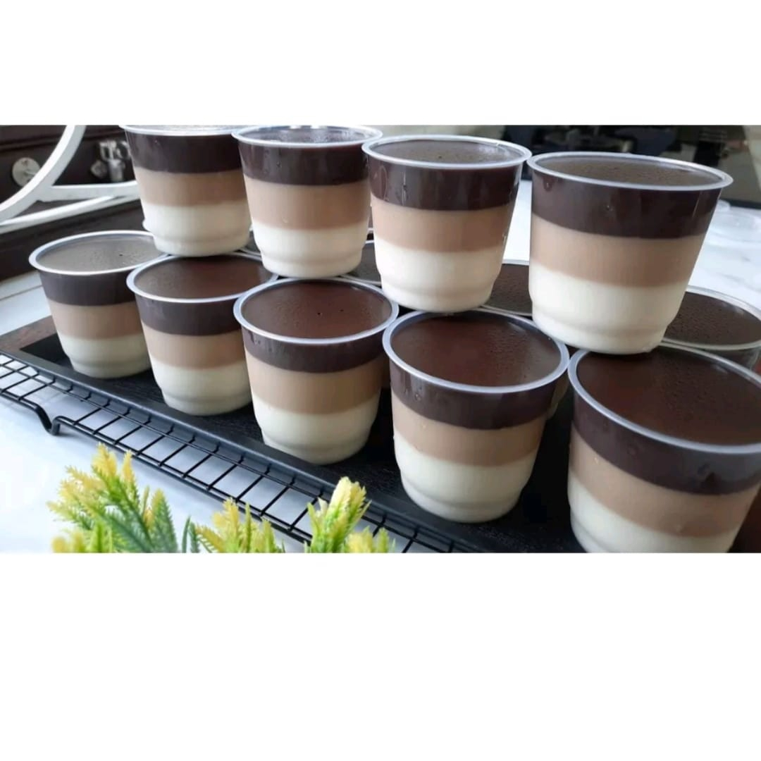 Jual Cup puding + Tutup 150ml isi 25pcs | Shopee Indonesia