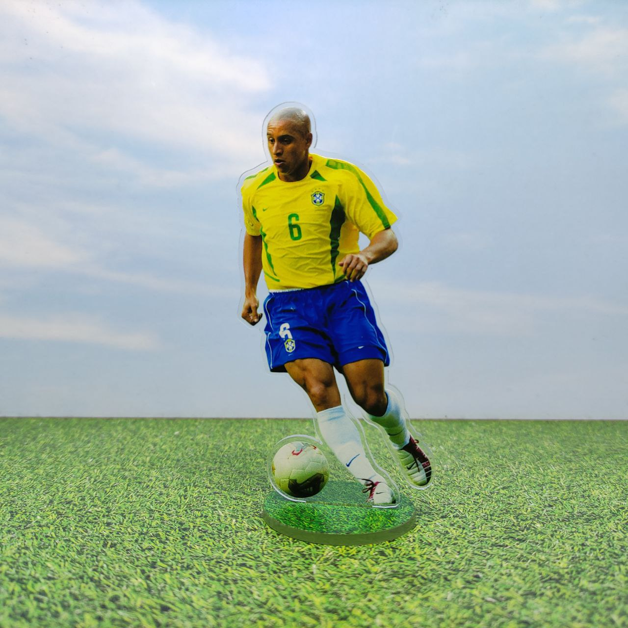 Jual Standee Action Figure Roberto Carlos Pemain Sepak Bola Legenda ...