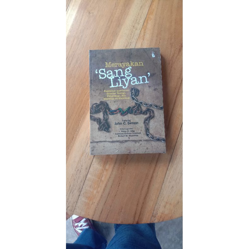 Jual Buku Merayakan "Sang Liyan" - John C.Simon | Shopee Indonesia