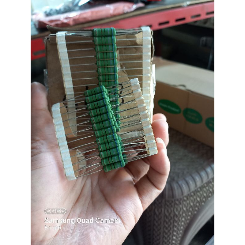Jual Resistor 6k8 2watt hijau | Shopee Indonesia
