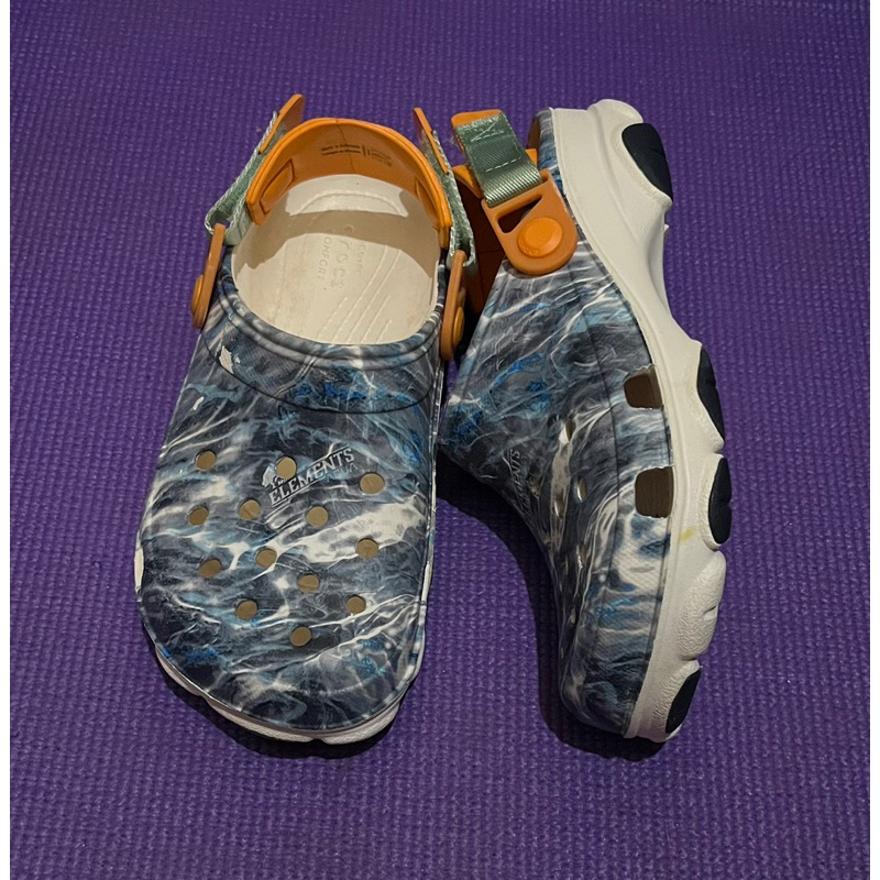 Jual Sandal crocs | crocs velcro | crocs rare | Shopee Indonesia