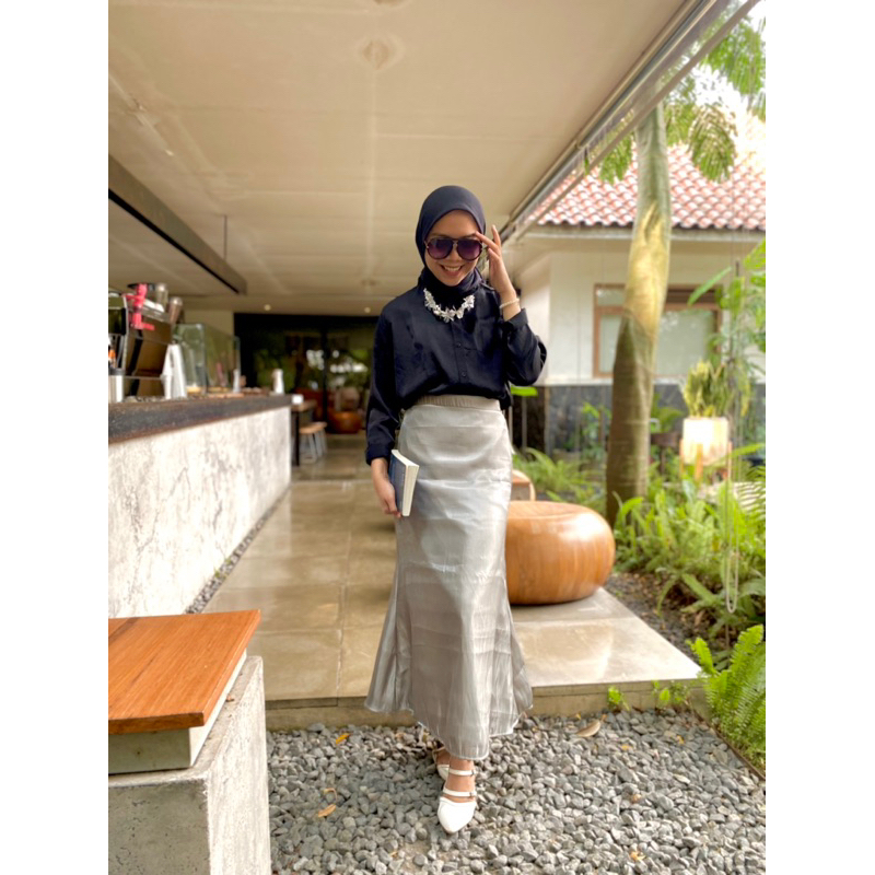 Jual Shimmer Skirt - Rok Shimmer | Shopee Indonesia