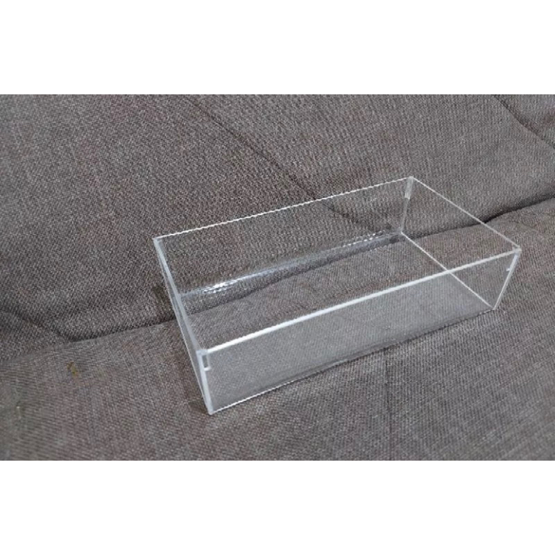 Jual box acrylic tanpa tutup 20x12x5 | Shopee Indonesia