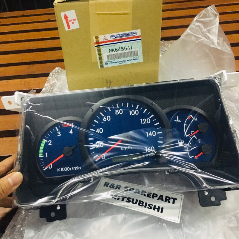 Jual Spidometer speedometer coltdiesel canter turbo ps110, ps125 RPM ...