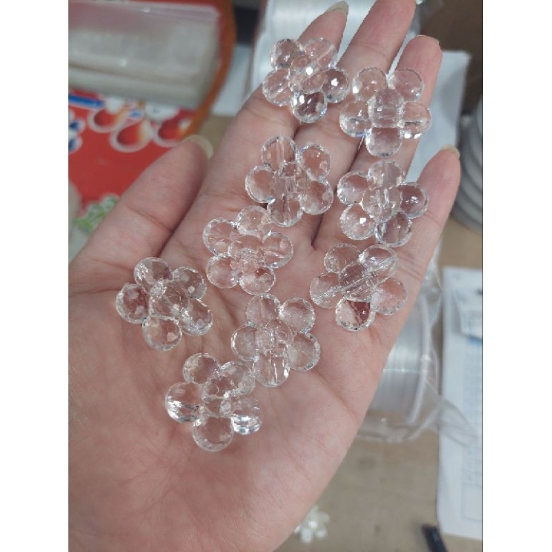 Jual 25gr manik bunga bening uk 2,5cm lubang belakang tembus | Shopee ...