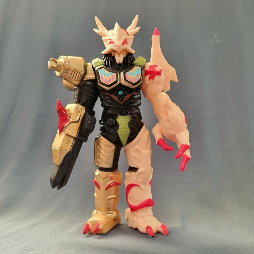 Jual Figure DX King Galactron Monster Kaiju ultraman 21cm Vinyl lentur ...