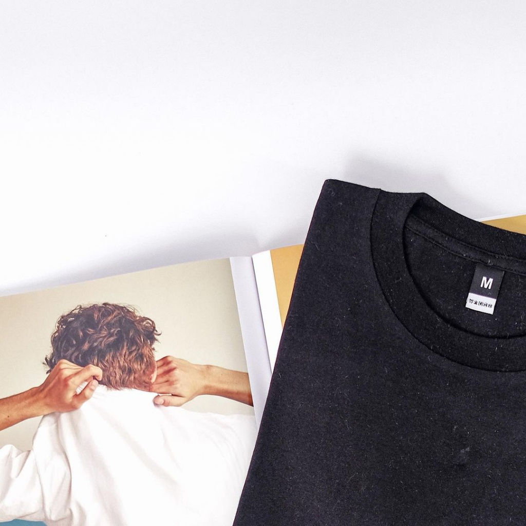 Jual Black & White Burox Plain Shirt (Original) | Shopee Indonesia