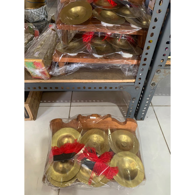 Jual Kecek Alat Musik Gamelan Gong Tradisional Bali Mainan Anak cewek ...