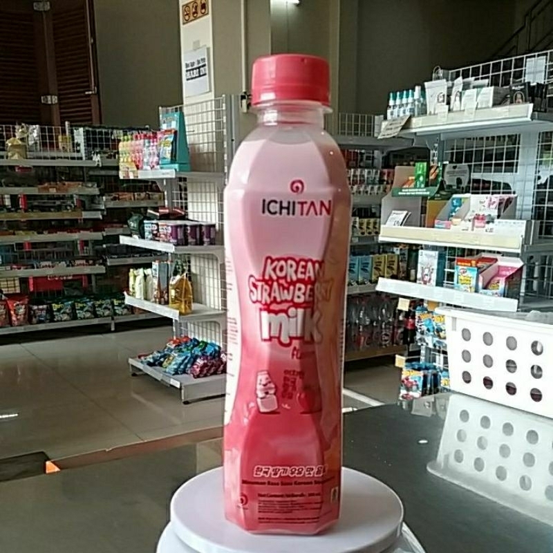 Jual Ichitan korean strawberry milk 300ml. | Shopee Indonesia