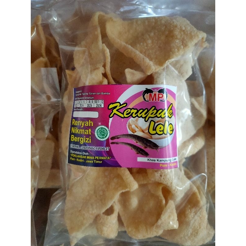 Jual kerupuk lele camilan krupuk lele 85gram (siap makan) | Shopee ...