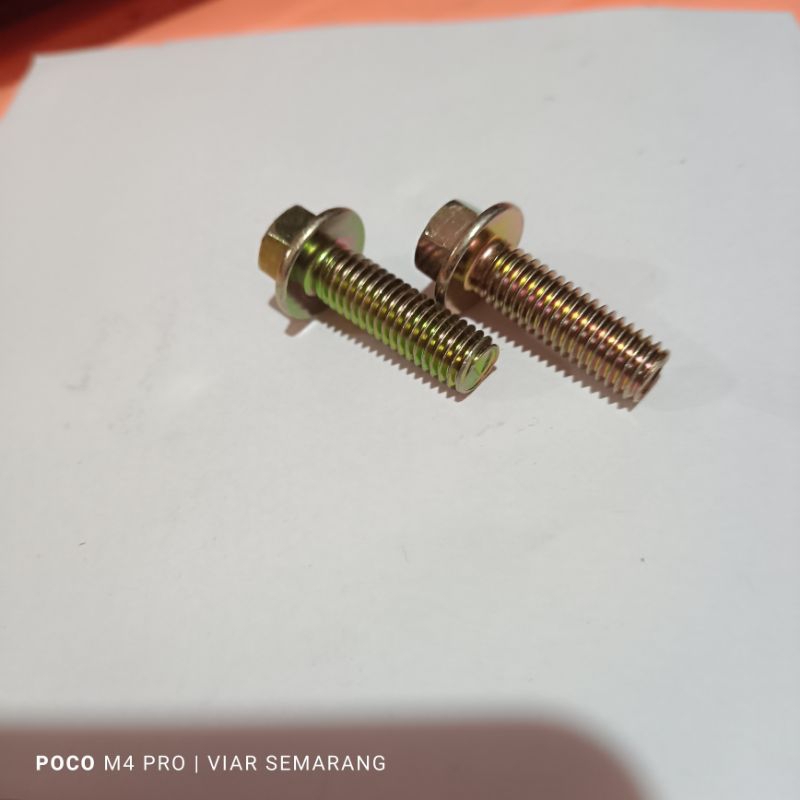 Jual Baut cover cover gearbox depan tipe panjang 1biji | Shopee Indonesia
