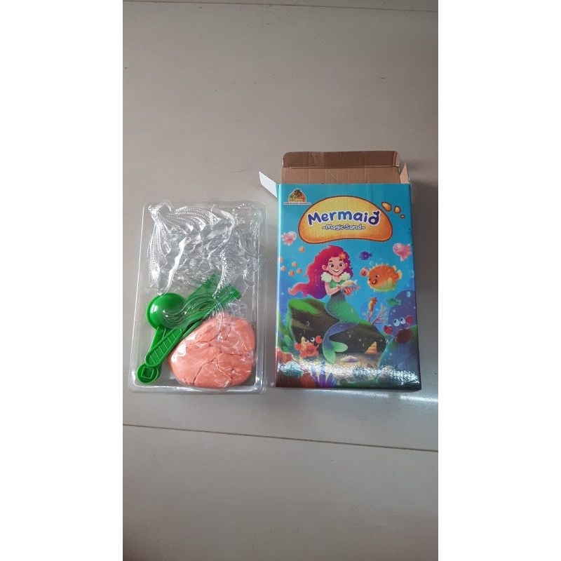 Jual mainan pasir bentuk duyung mermaid magic sand dus | Shopee Indonesia