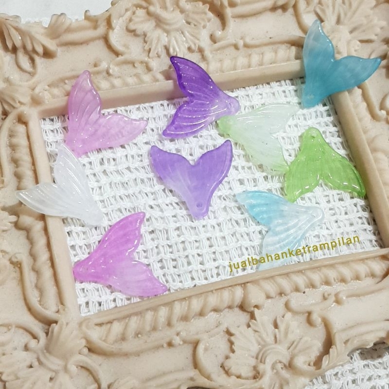 Jual 25 biji Manik Manik Mote Ekor Mermaid 2cm | Ekor Mermaid | Ekor ...