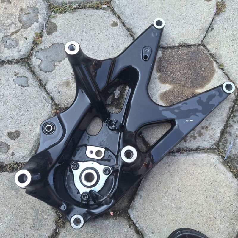 Jual ARM PANGKON KNALPOT ALL NEW NMAX 155 KODE B6H ORIGINAL | Shopee ...