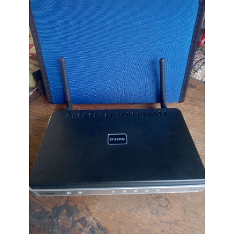 Jual D-Link DIR 615 plus adaptor | Shopee Indonesia