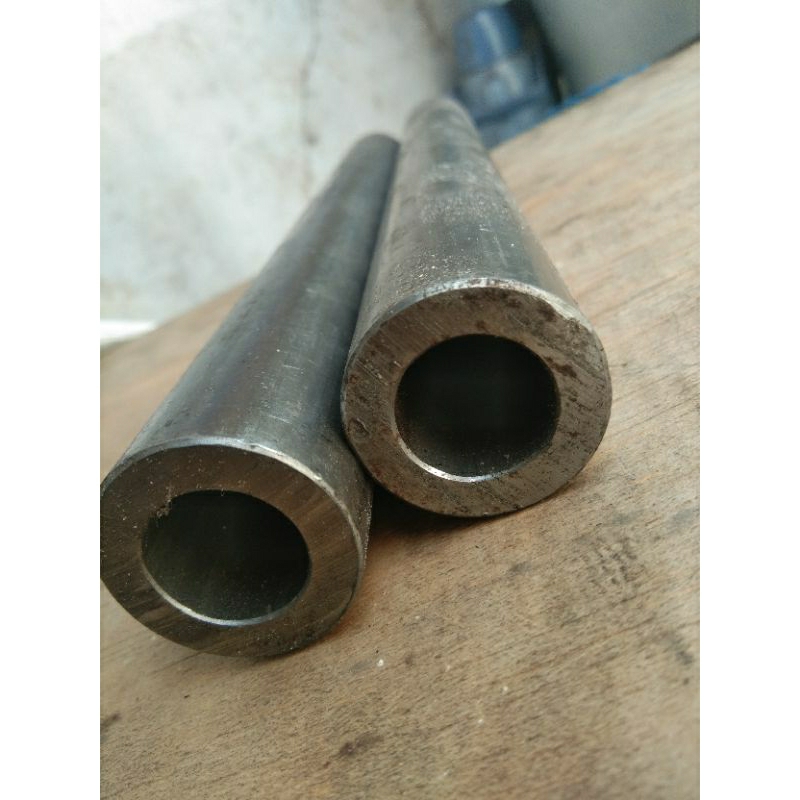 Jual Pipa Besi Od 32 mm Id 19 mm panjang 28 cm | Shopee Indonesia