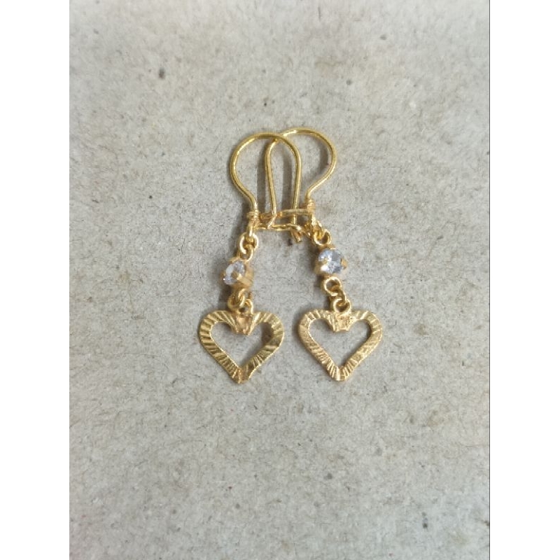 Jual anting desi bandul love bolong mata putih 1 gram emas muda ...