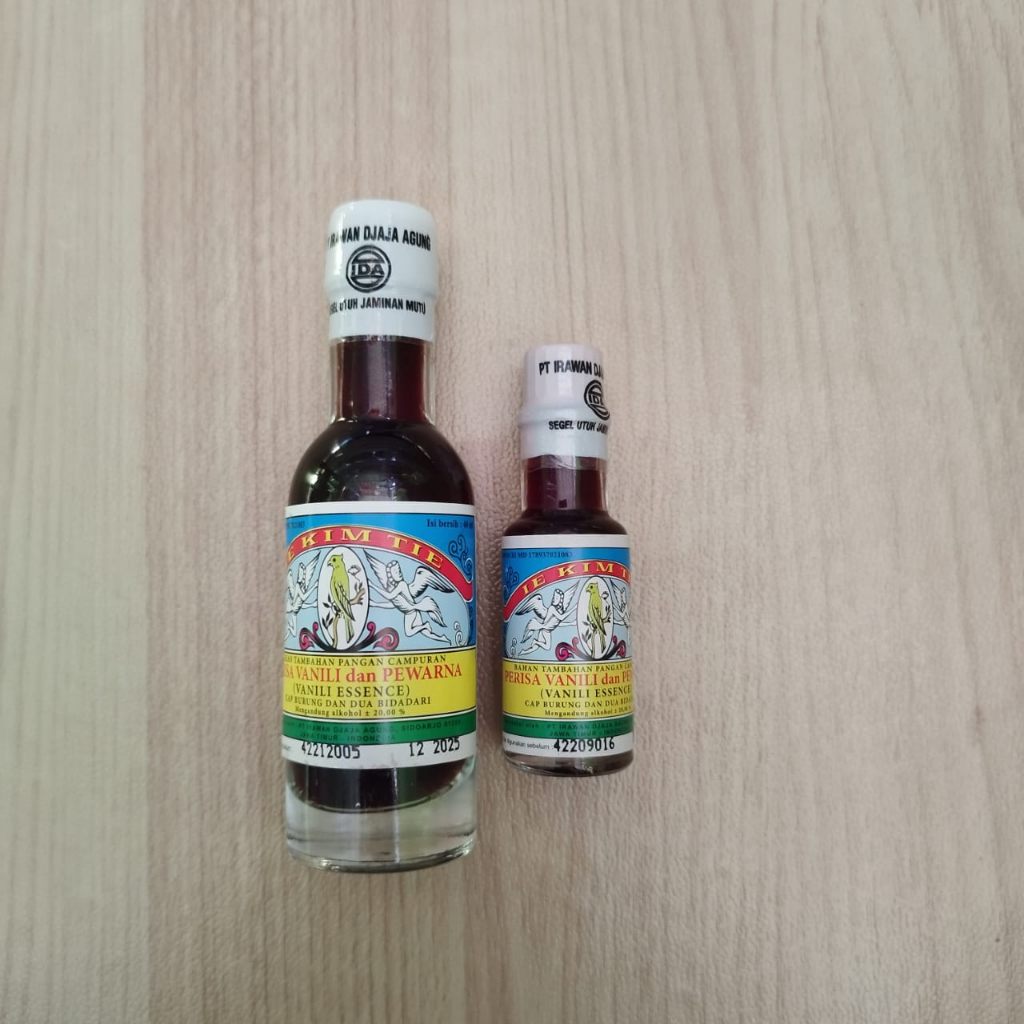 Jual Ie Kim Tie Perisa Vanili dan Pewarna Vanili Essence Cap Burung dan ...