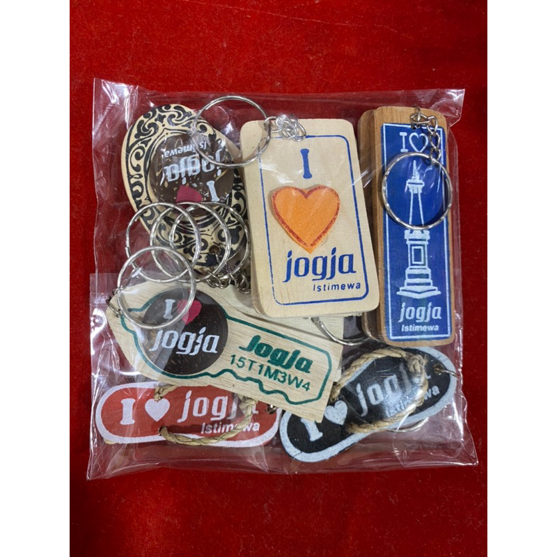 Jual GANTUNGAN KUNCI KHAS JOGJA ISI 10/PCK | Shopee Indonesia