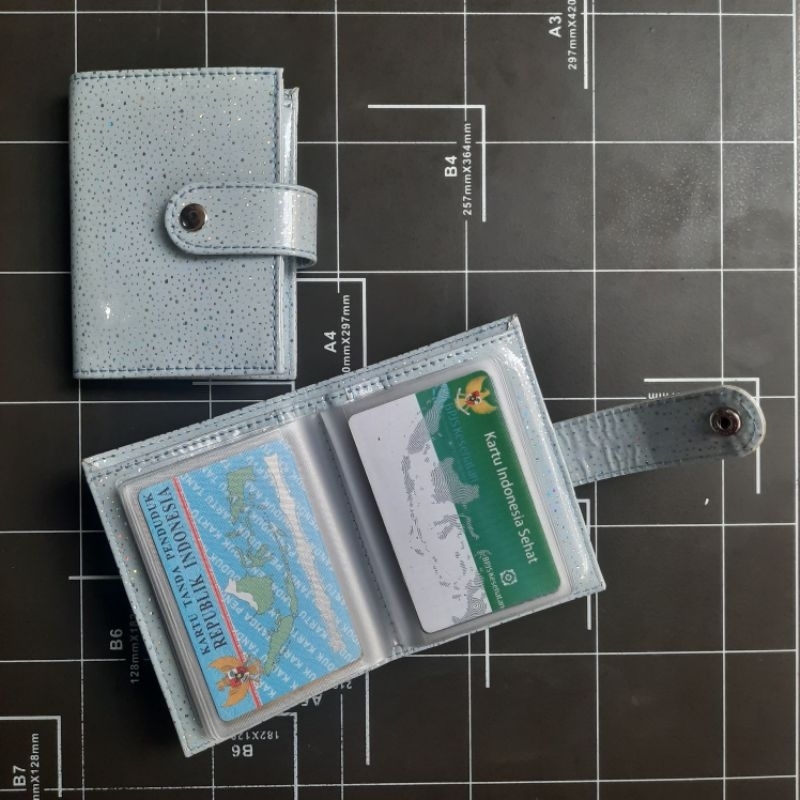 Jual Card Holder Premium Dompet Kartu Hologram Glitter Laminasi Glossy ...