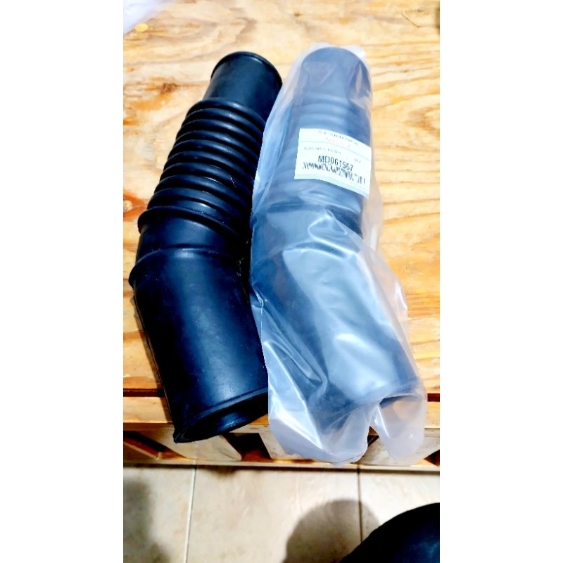 Jual SELANG UDARA HAWA HOSE AIR CLEANER L300 DIESEL MD061567 ORIGINAL ...