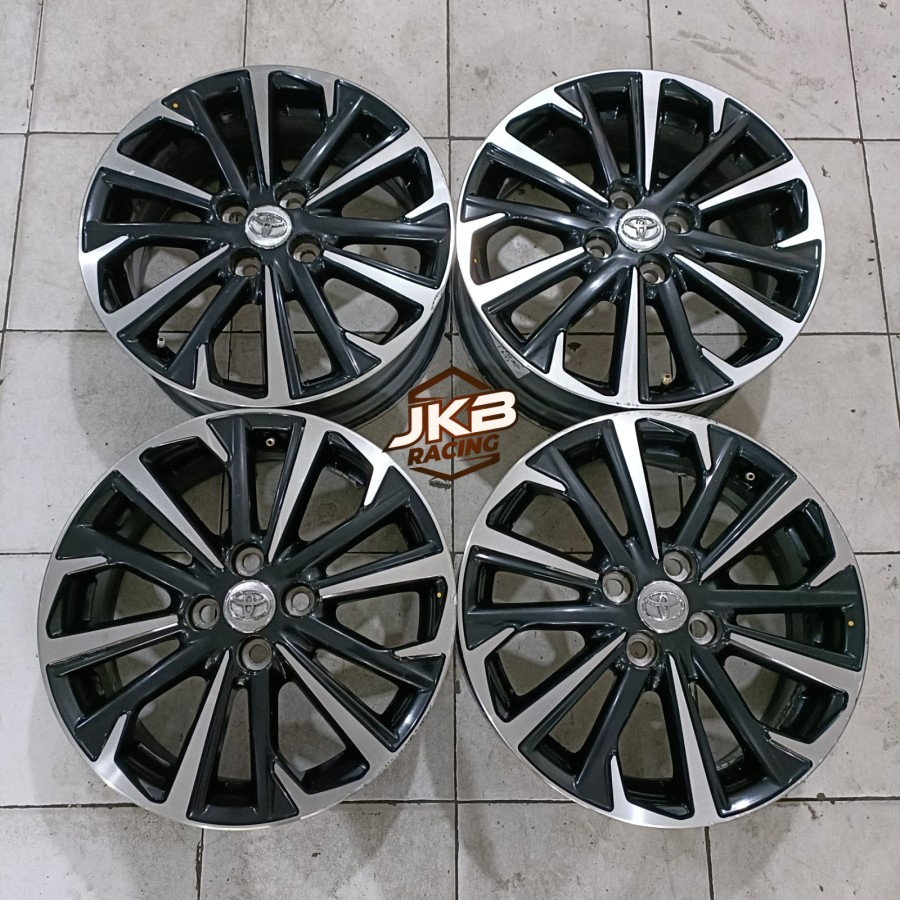 Jual Velg Mobil Bekas Ring 16 Lubang 4 STD YARIS R16X6 H4X100 ET51 | Shopee Indonesia
