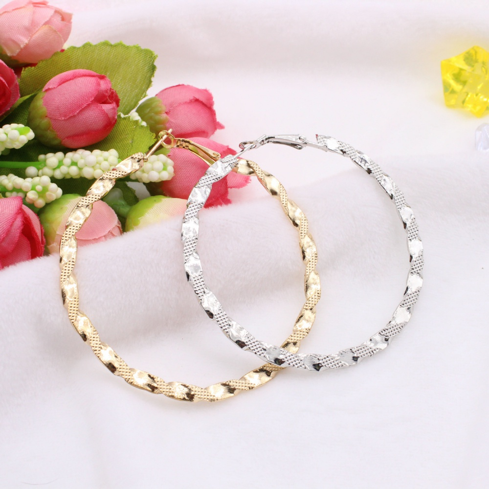 Jual Anting Hoop Lingkaran Besar Model Twisted Untuk Wanita | Shopee ...