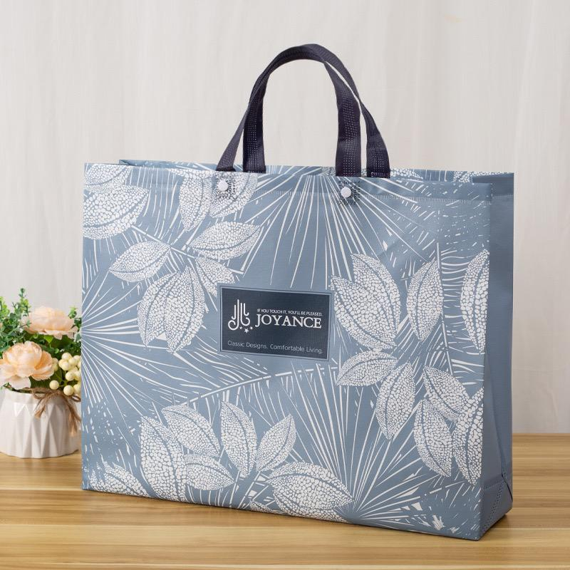 Jual TAS Paper Bag Kain anti air Motif Premium Goodie Bag Kantong ...