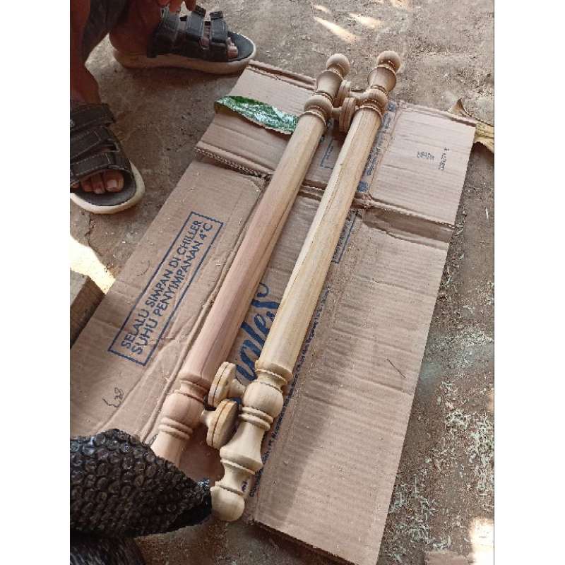 Jual Tarikan gagang handle hendel pintu rumah bahan kayu jati | Shopee ...