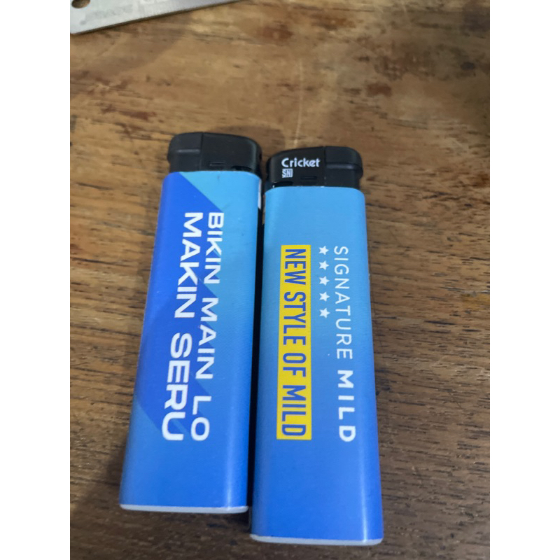 Jual korek gas cricket magnet ukuran besar atau kecil | Shopee Indonesia