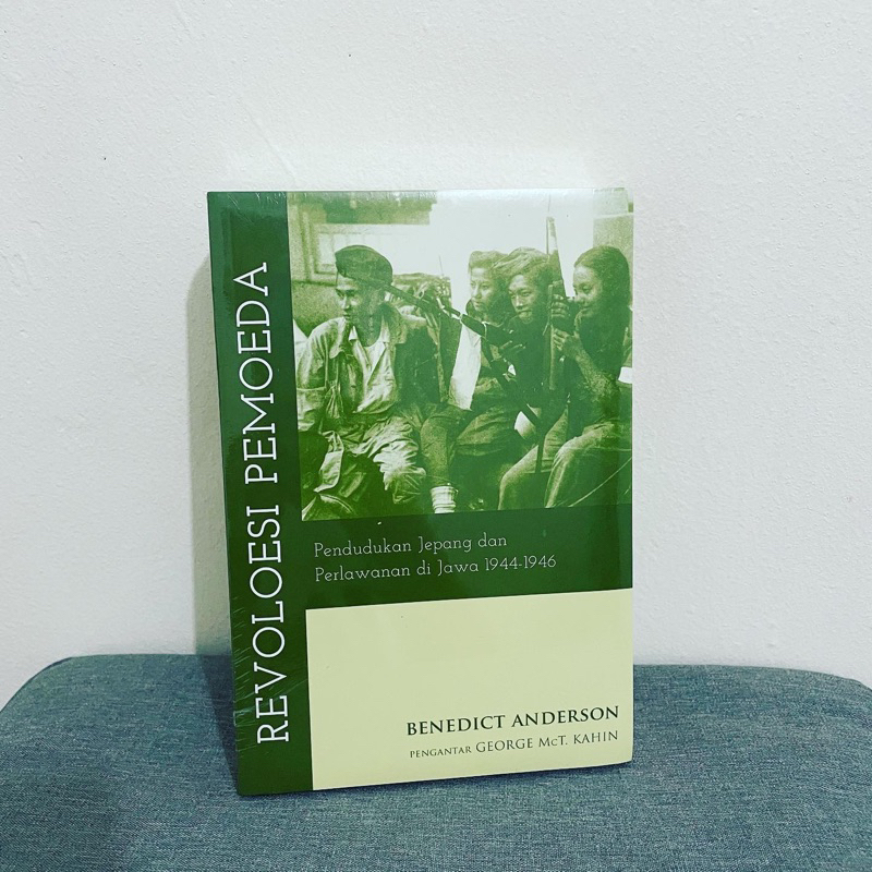 Jual Revoloesi Pemoeda - Benedict Anderson | Shopee Indonesia