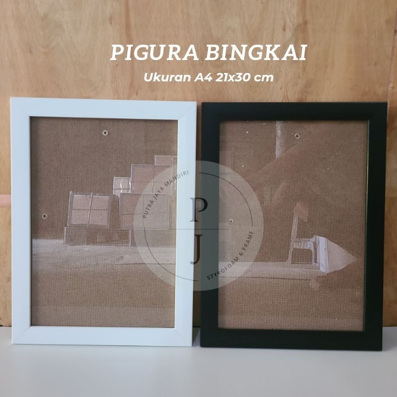 Jual A4 Bingkai Pigura Foto 21x30 Cm Hitam Putih Minimalis Sudah Pakai ...