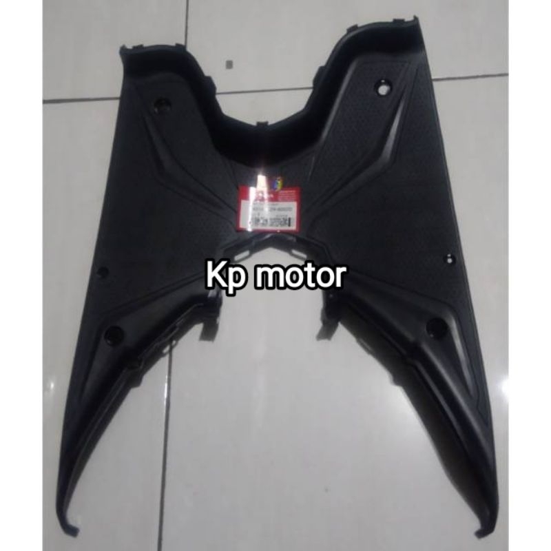 Jual Step floor lantai pijakan cover front lower paru-paru cover under vario 125 old bohlam ori ...