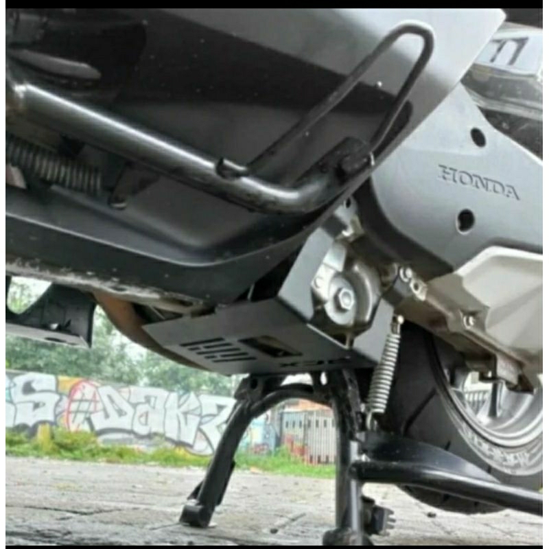 Jual Cover Engine Pelindung Bawah Mesin Honda Pcx 160 Adv 160 Vario 160 ...