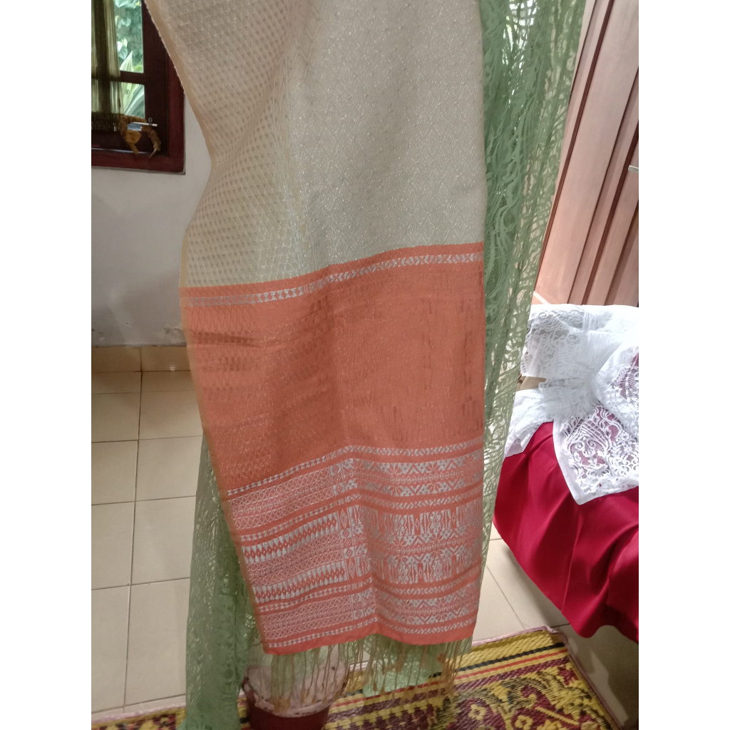 Jual Tumtuman Tanpa Sambung Kristal Kain Tenun Batak Tarutung Mewah ...