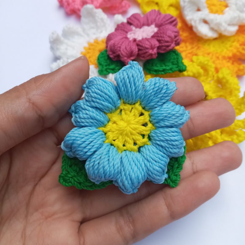 Jual Bunga Rajut Biru | bahan kerajinan, suvenir, DIY craft | Shopee ...