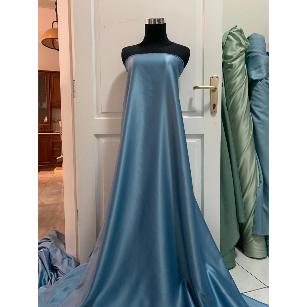Jual Bahan Kain Satin Velvet Polos Warna Blue Denim dan Dusty Blue ...