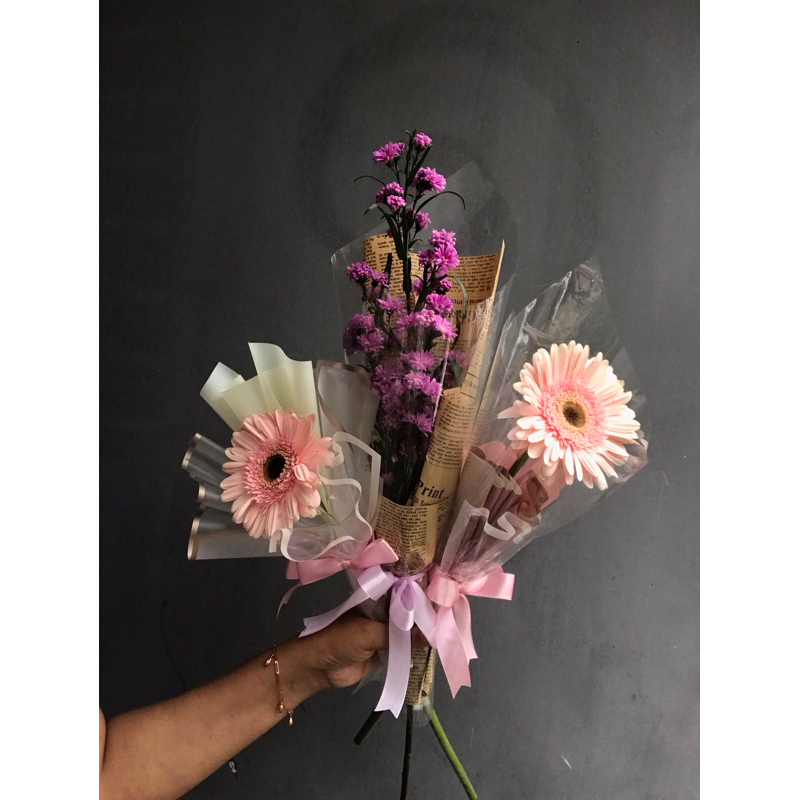 Jual mini bouquet aster garbera pikok buket bunga 1 tangkai buket bunga ...