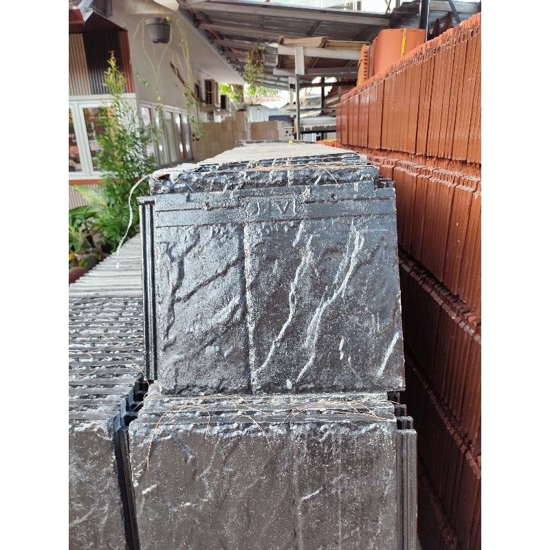 Jual Genteng Beton Cisangkan Motif Batu | Shopee Indonesia