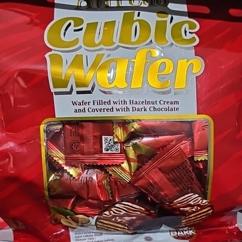 Jual Alfredo Cubic Wafer Chocolate / snack impor / snack / cemilan ...